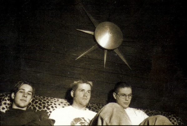 Song of the Day: Afewloosescrews - Confidence - Song of The Day - Indie ...